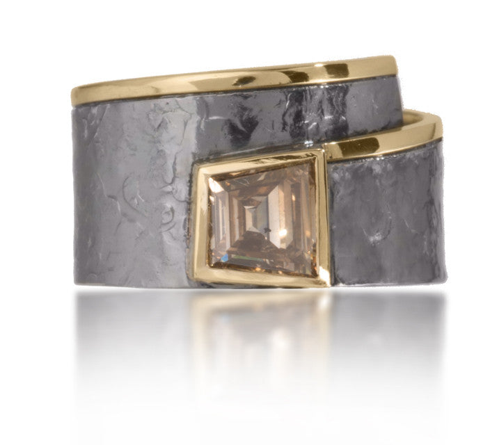 Cyclone R3-1603-AU - Elizabeth Garvin Fine